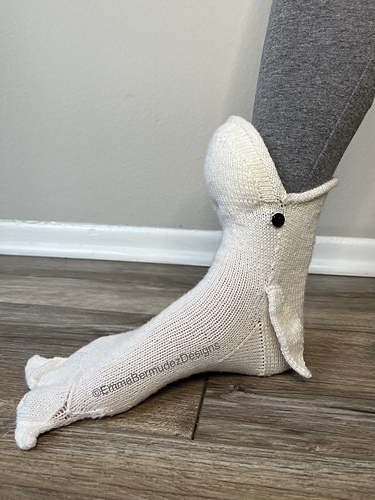 Ravelry: Beluga Sock pattern by Emma Bermudez