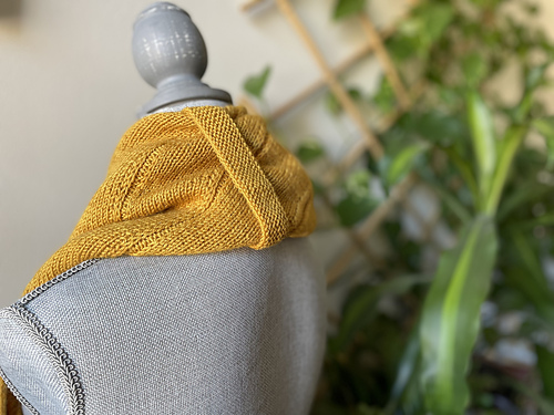 Ravelry: Fallen pattern by Kyle Vey