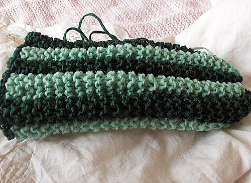 Ravelry: Checkerboard Slippers pattern by Phentex