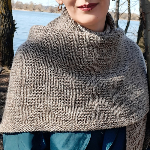 Ravelry: Comfy Asymmetrical Shawl pattern by Venera Sharipova
