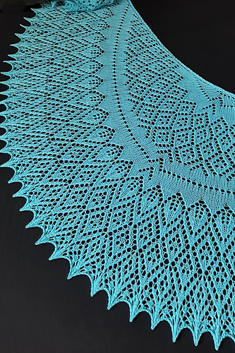 Ravelry: Iberis Fichu pattern by Venera Sharipova