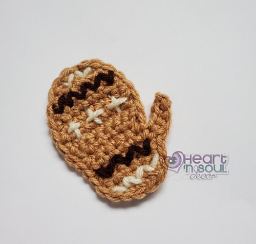Ravelry: Bernie's Mitten Applique pattern by Tiffany Heidt