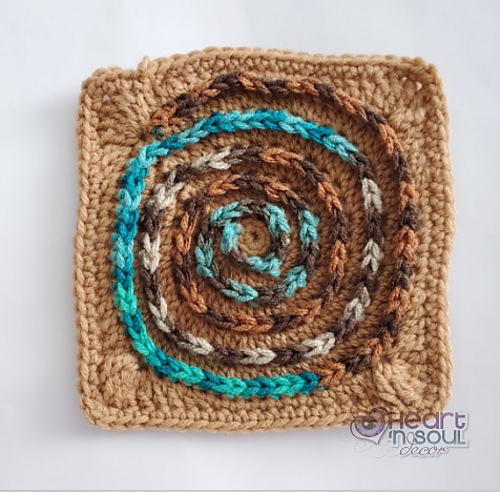 Ravelry: Swirl Granny Square pattern by Tiffany Heidt