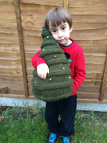 Ravelry: Huggable Christmas Tree pattern by Claire Slade