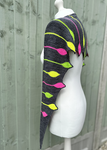 Ravelry: Tracks of my Neon Tears pattern by Claire Slade