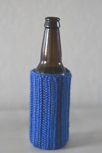 Ravelry: Beer Cozy pattern by Veronica Macaulay