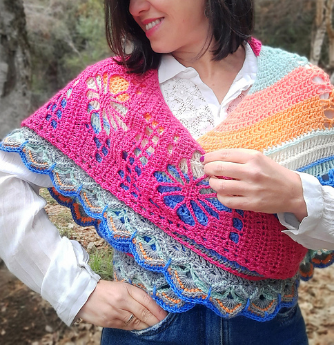 Ravelry: Chal Sendero pattern by Veronica Visosky