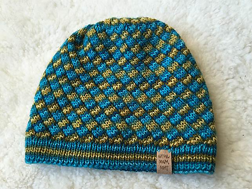 Ravelry: Checkerwork Hat pattern by Vexy