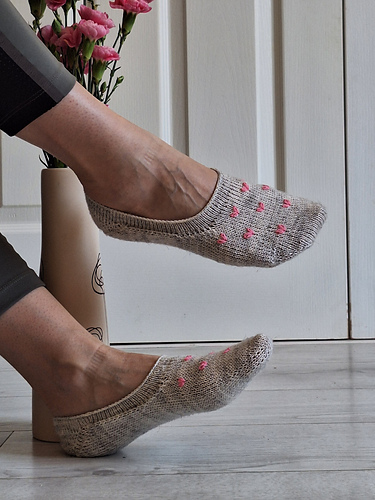 Ravelry: Gentle Steps Slippers pattern by Tatsiana Matsiuk