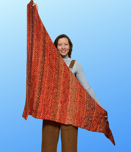 Ravelry: Antler Wrap pattern by Ann Iverson