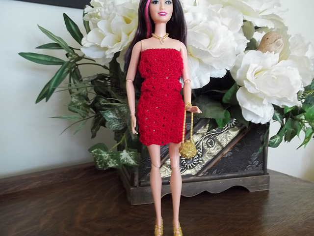 Ravelry: Pink Shell Barbie Outfit pattern by Katrinna Fruit