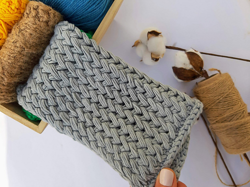 Ravelry: Potholder - A chain mail pattern by Vicky Moroz