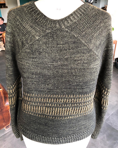 Ravelry: AME Sweater pattern by Beatrice Mase
