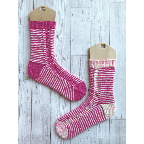 Ravelry: Hygge Socks pattern by Nordic Stitches