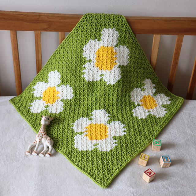 Ravelry: Daisy Chain Blanket (CROCHET) pattern by Vikki Bird