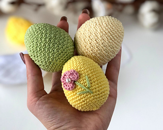 Ravelry: Chicken Baby Rattle/Teether Amigurumi pattern by Vinera Eyer