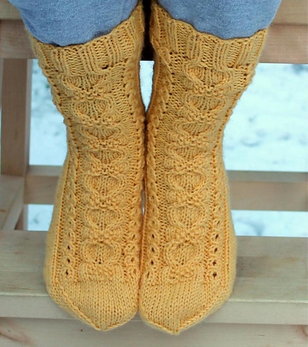Ravelry: KIN pattern by Sari Suvanto