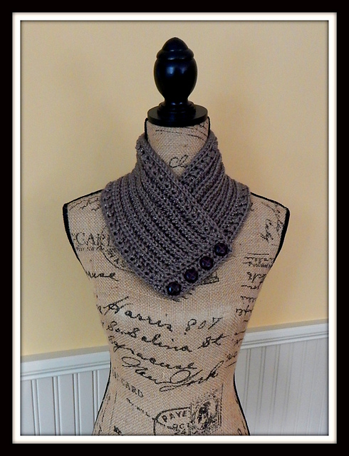 Ravelry: Buttoned Up Ribbed Cowl pattern by Jill Emery