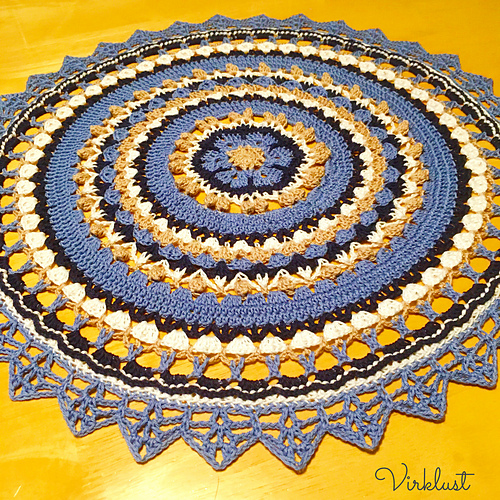 Ravelry: Lace mandala pattern by Anna Nilsson