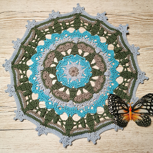 Ravelry: Autumn Bloom Mandala pattern by Anna Helén