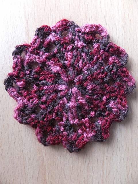 Ravelry: Round Coaster pattern by NeedaCraftRoom