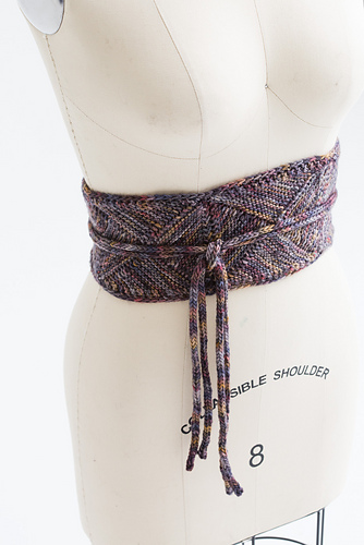 Ravelry: #10 Modular Obi Belt pattern by Jane Yu