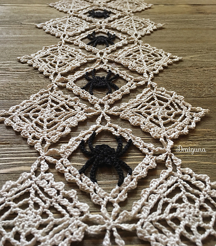 Ravelry: Cobwebs pattern by Julia Hart