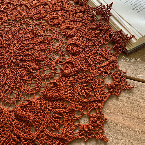 Ravelry: Flora pattern by Julia Hart