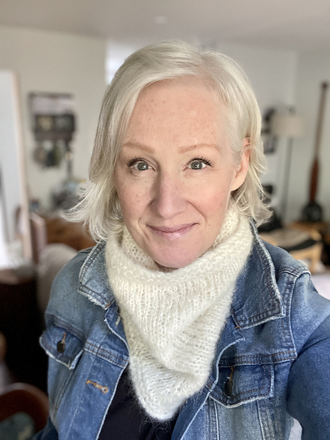 Ravelry: Alpaca Natural Cowl pattern by Chelsea Lee-Keenan & Danielle ...