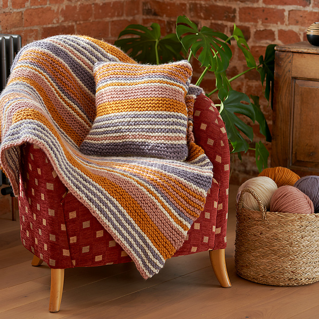 Ravelry: Zuma Beginner Striped Blanket & Cushion Set pattern by Chloe ...