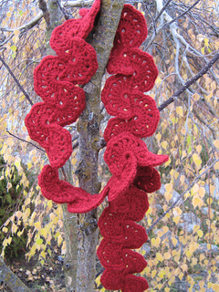 Ravelry: Waddlesworth's Wine Ruffle Cravat