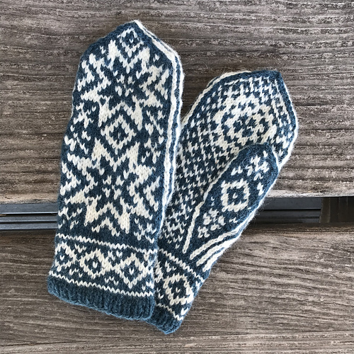 Ravelry: Emma's Ice Flower Mittens pattern by Runningyarn