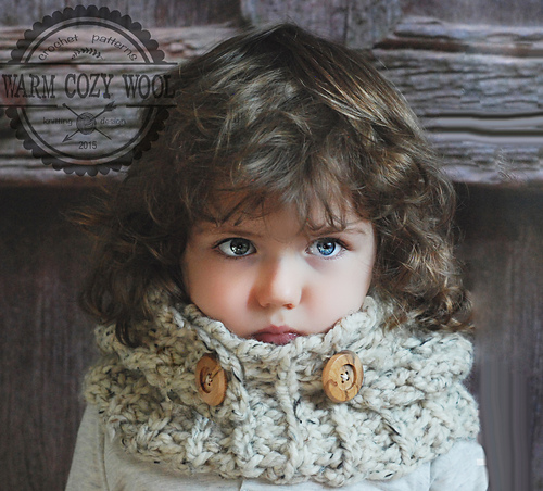 Ravelry: Hooded Cowl Austin pattern by Helen S