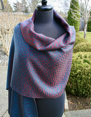 Ravelry: Weever's Ruby Glow Shawl