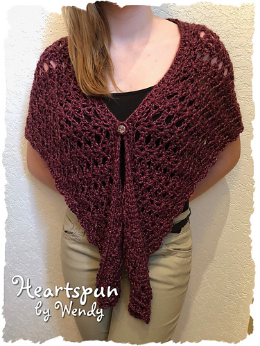 Ravelry: Triangle Shell Shawl with Flower Clip pattern by Wendy Connor