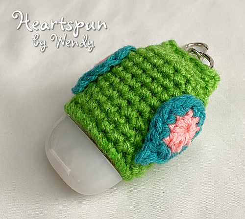 Ravelry: Owl Hand Sanitizer Holder pattern by Wendy Connor