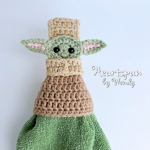 Ravelry: Baby Alien Towel Holder Ring pattern by Wendy Connor
