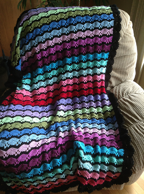 Ravelry: Lounge Waves pattern by Bev Nicholson