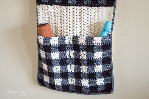 Ravelry: Plaid Hanging Organizer pattern by Bethany Dearden