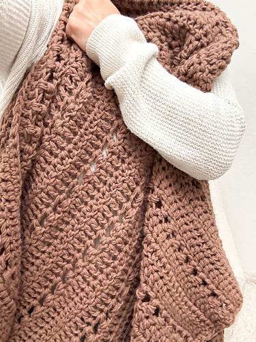 Ravelry: Double Latte Blanket pattern by Whistle and Wool