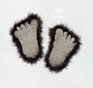 Ravelry: Bigfoot Footprints pattern by Lisa Rode