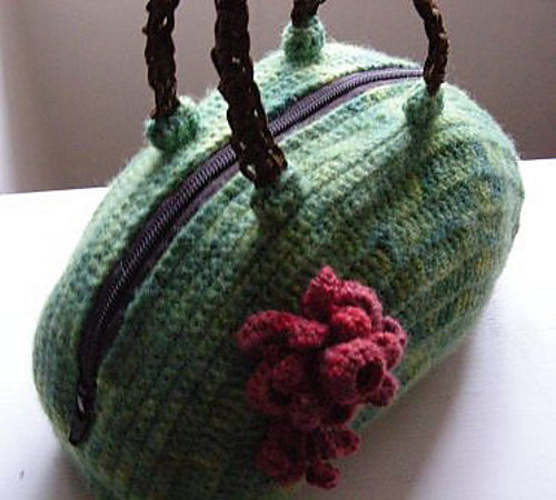 Ravelry: Amelia Bag pattern by Brigitte Read