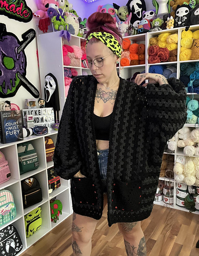 Ravelry: Granny Hexagon Cardi Mod Guide pattern by Andrea R. Williams