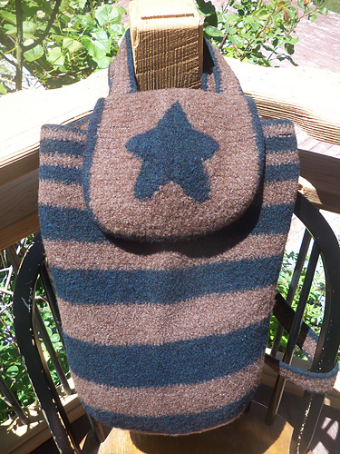 Ravelry: Embroidered Felted Backpack pattern by Julie Armstrong Holetz