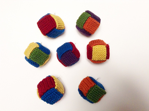Ravelry: Cube Thing pattern by Woolly Thoughts