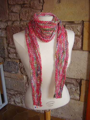 Ravelry: Minimal Scarf pattern by Ela Torrente