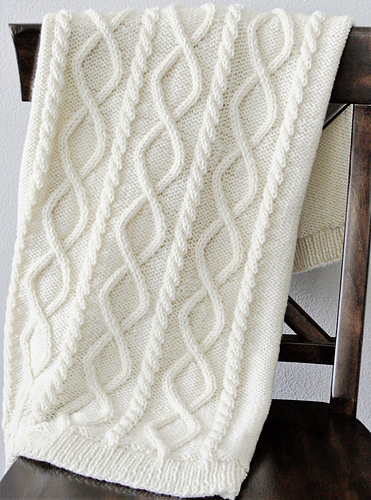 Ravelry: Owlette Blanket pattern by Elizabeth Blank