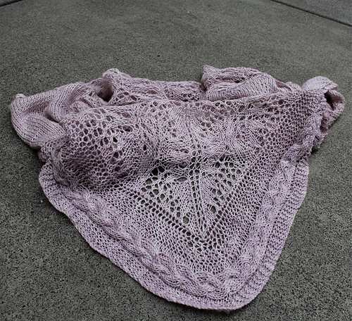 Ravelry: Bouquet Toss pattern by Pam Jemelian