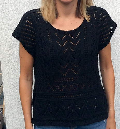 Ravelry: 170-18 All Smiles pattern by DROPS design