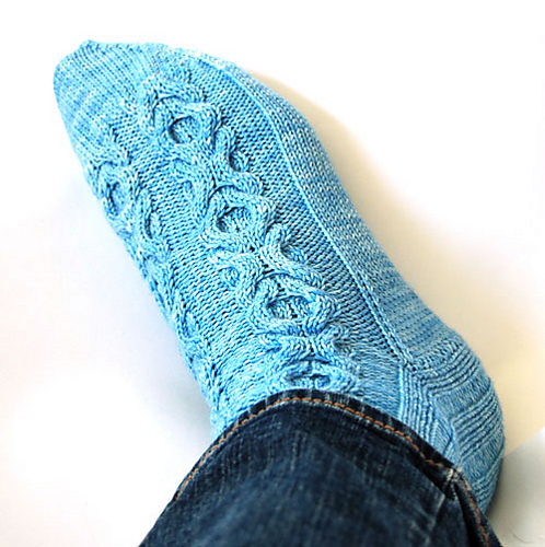 Ravelry: XOX Socks - Hugs & Kisses pattern by Wollhuhn